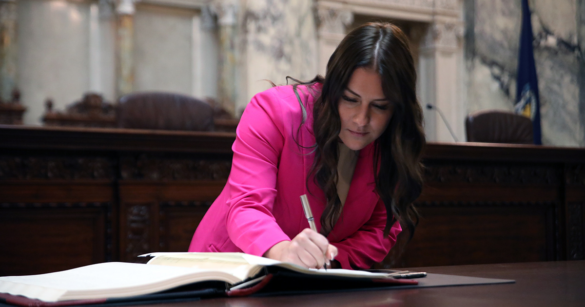 WisBar News: Marquette Admissions: Welcome to 185 New Wisconsin Lawyers: